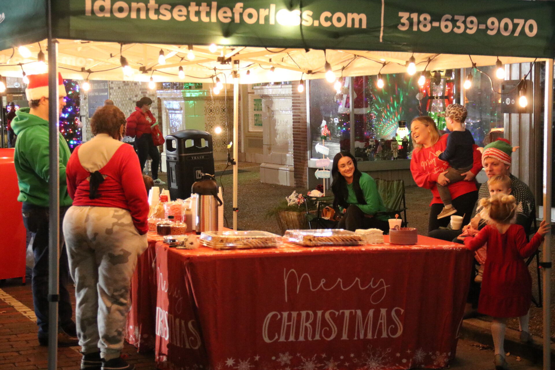 Christmas in Minden 2025 opens with tree lighting, downtown festivities ...