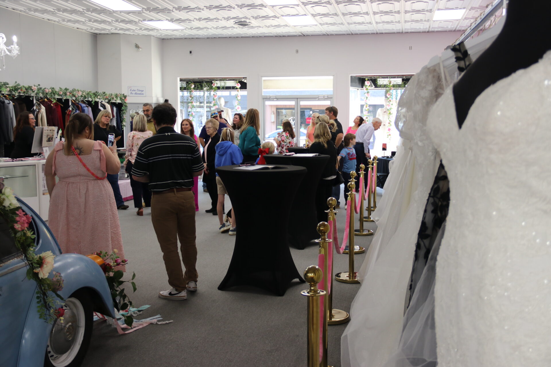 Chamber Connect event brings crowd to Hers Bridal, marks first ribbon ...